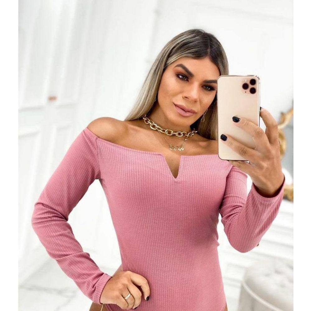 Body feminino ombro a ombro com bojo ciganinha | Ponto